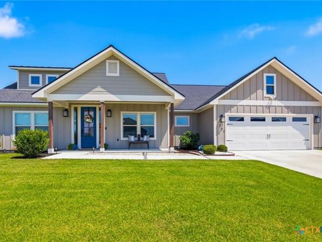 251 Whitetail Ln, Victoria, TX 77905