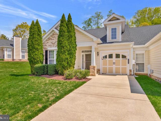 251 Williamsburg Circle