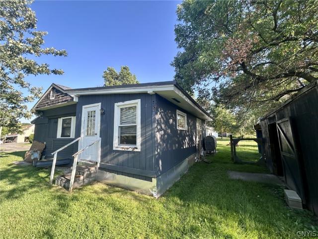 2524 Middle Road