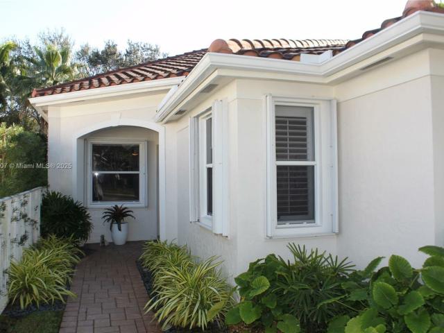 2524 Bay Pointe Ct, Weston, US, FL