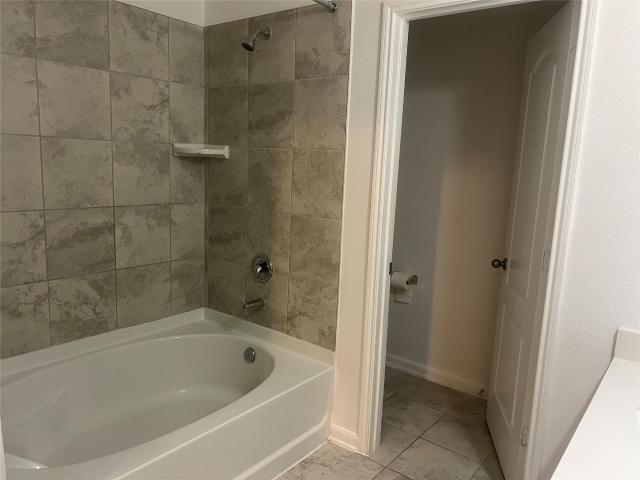 2524 Bryan Park Lane