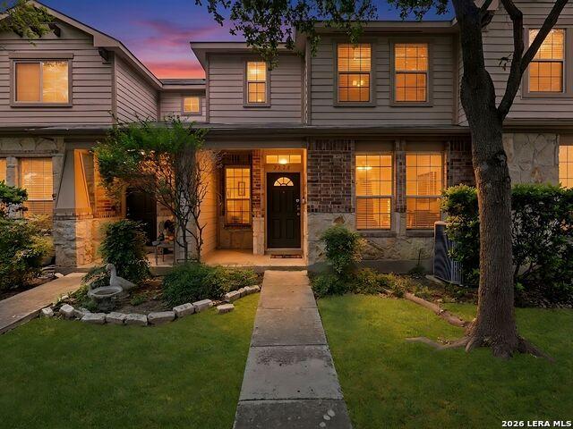 2524 Grayson Cir