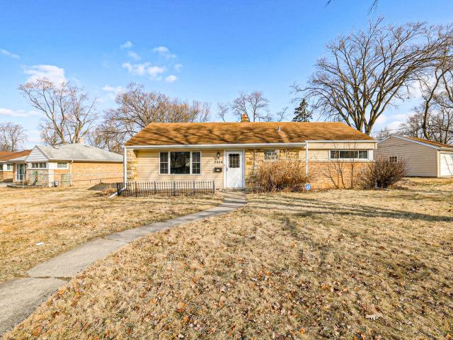 2524 Locust Rd, Homewood, IL 60430 | MLS #12617 | Compass