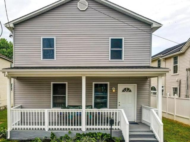 2524 Sycamore Ave, Sparrows Point, MD 21219