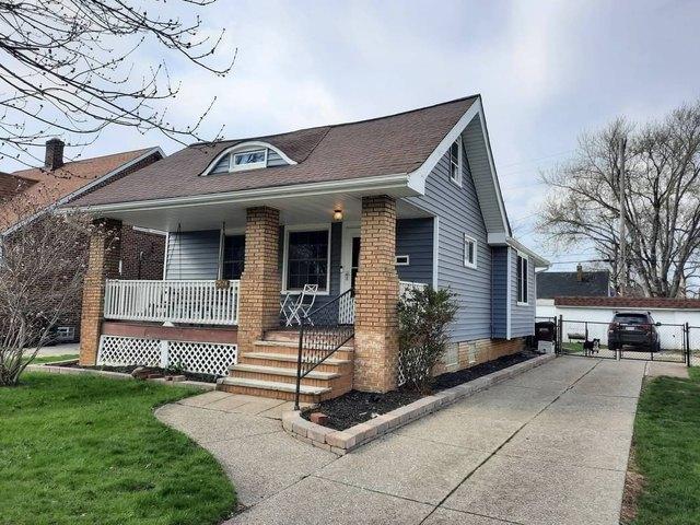 2524 Tuxedo Ave, Parma, OH 44134