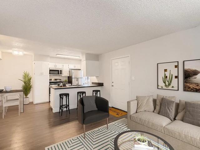 2524 W Glenrosa Ave, Phoenix, AZ 85017