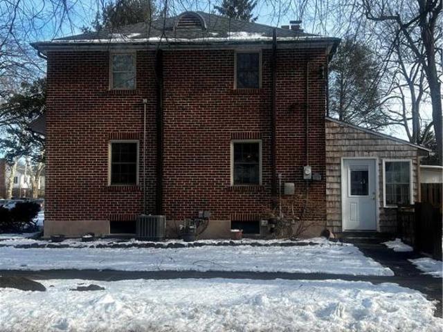 2524 W Washington Street