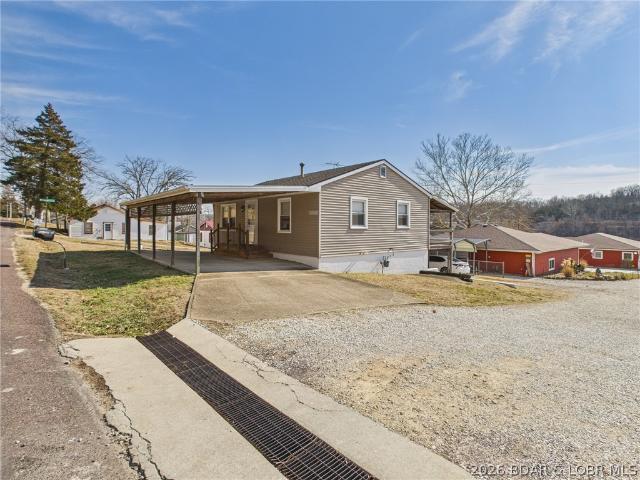 25253 Pelican Road
