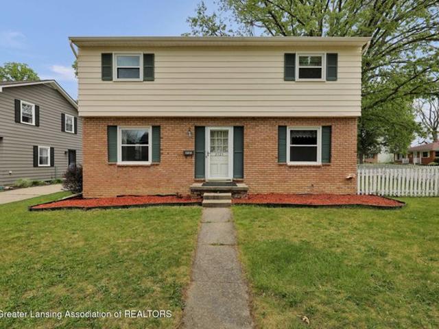 2525 Bedford Rd, Lansing, MI 48911