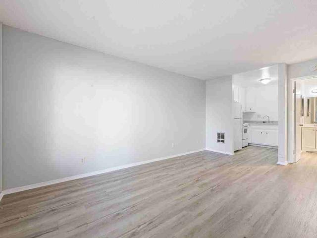 2525 Broadway Studio Apartment for Rent at 2525 Broadway, San Diego, CA 92102 Golden Hill