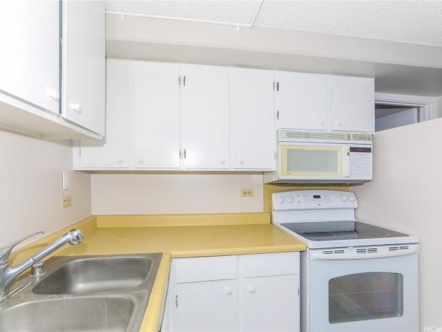 2525 Date St, Unit 1501, Honolulu, HI 96826 | MLS #202604