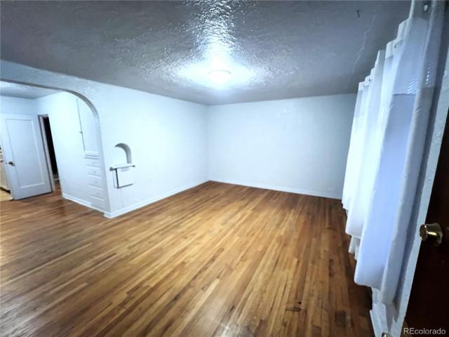 2525 E 14th Avenue # 2