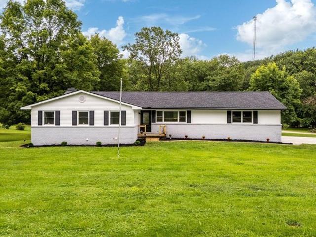 2525 Hamburg Rd SW, Lancaster, OH 43130