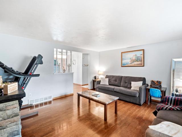 2525 heather road
