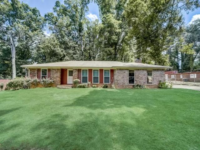 2525 Hogan Rd, East Point, GA 30344