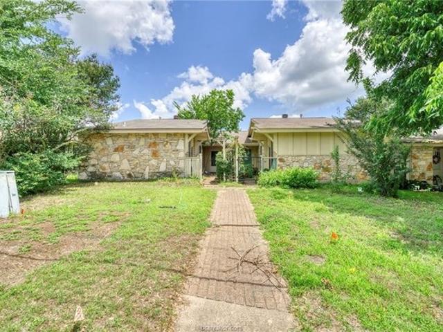 2525 Longmire Dr, College Station, TX 77845