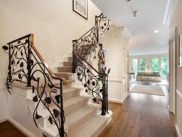 2525 Peachtree Rd NE Apt 25, Atlanta, GA 30305