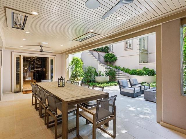 2525 Peachtree Road NE 32