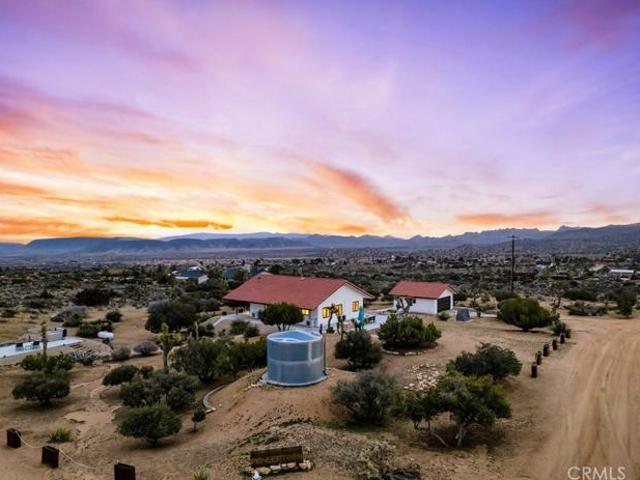 2525 Powder Horn Pass Rd, Pioneertown, CA 92268