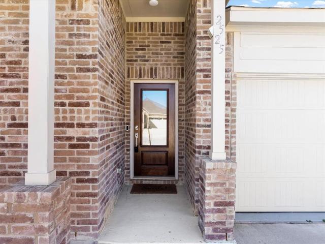 2525 Starwater Drive