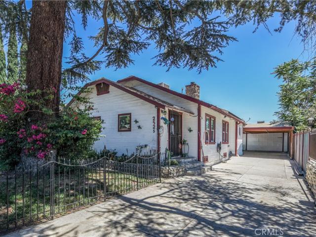 2525 Sepulveda