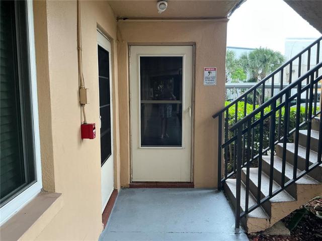 2525 W Bay Dr, Unit E14, Belleair Bluffs, FL 33770 | MLS #TB8489 | Compass