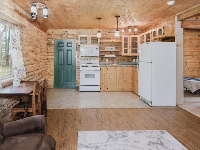 25266 Oak Knoll Trail