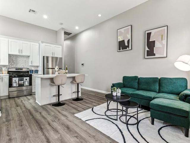 2526 Martin Luther King Junior Blvd, New Orleans, LA 70113