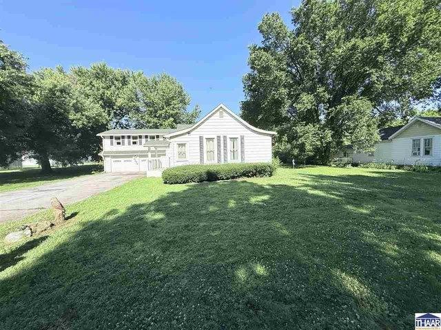 2526 N 6 1/2 St, Terre Haute, IN 47805