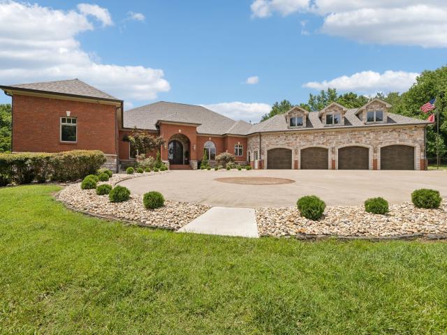 2526 Bearden Rd