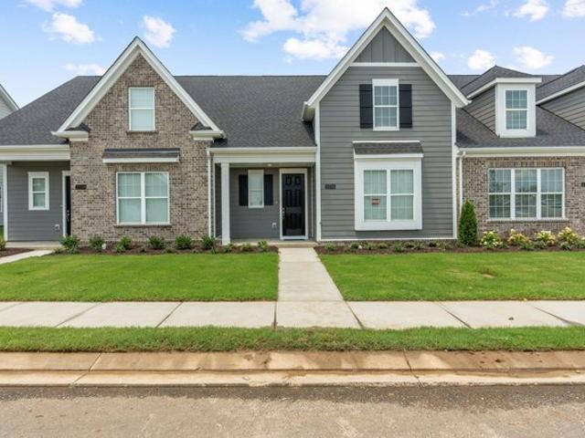 2526 Elmcroft Ave, Murfreesboro, TN 37128