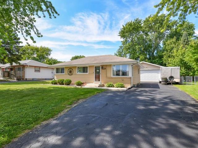 2526 Indian Trl, Caledonia, WI 53402