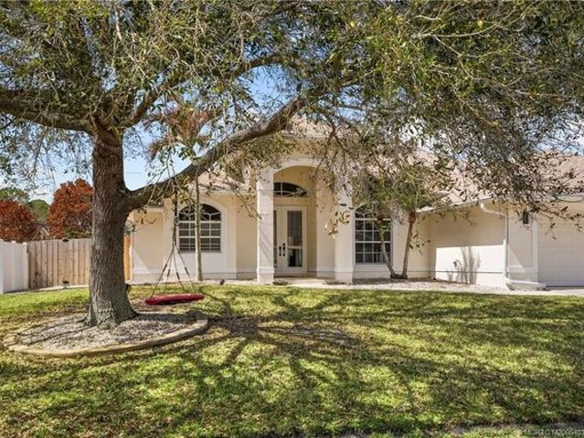 2526 SW Abney St, Port Saint Lucie, FL 34953