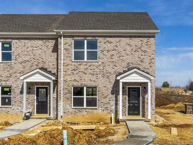 2526 Spring Leaf Ct, Lexington, KY 40511