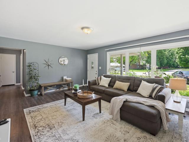 2526 Thayer Court