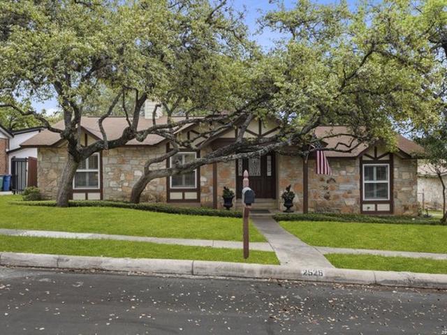 2526 Wilderness Hl, San Antonio, TX 78231