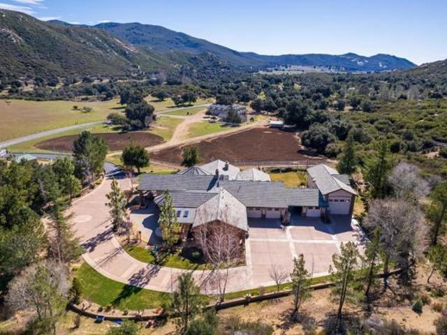 25274 Camino De Tierra, Descanso CA 91916