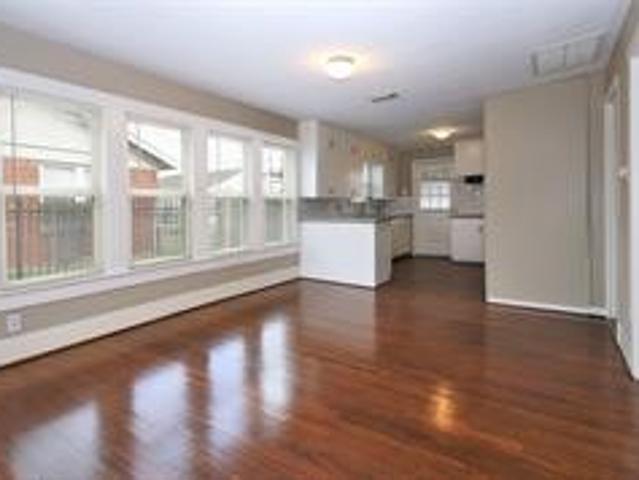 2527 Oakcliff St, Houston, TX 77023 | MLS #43051