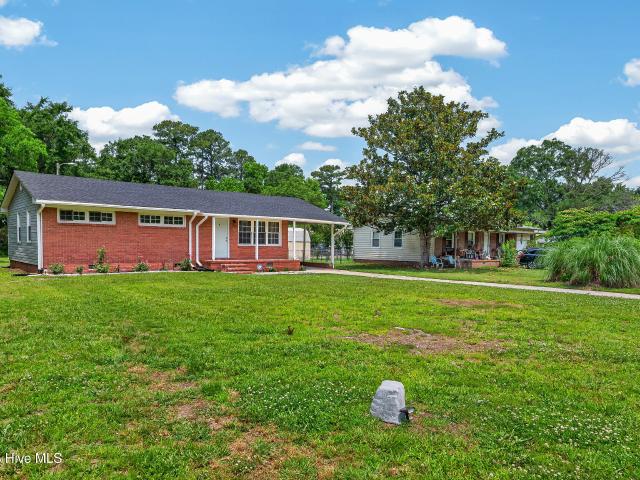 2527 Country Club Road