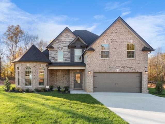 2527 Rafiki Dr, Clarksville, TN 37042