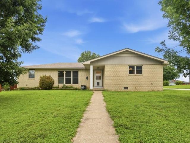 2527 S Illinois Ave, Joplin, MO 64804