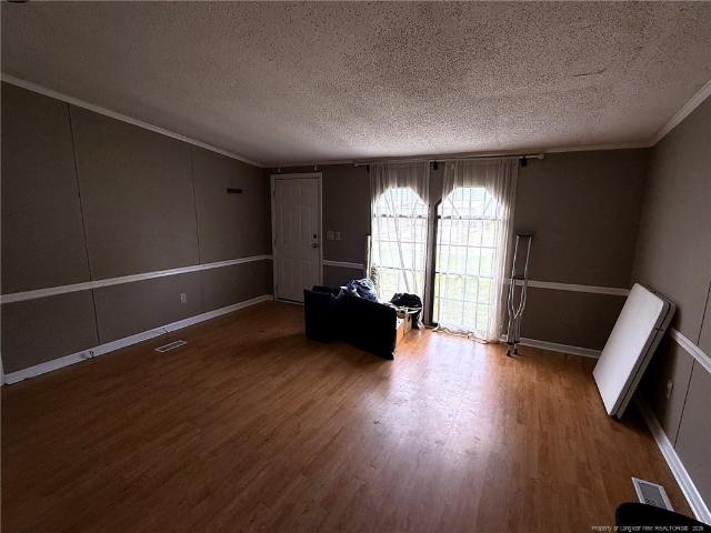 2528 Carriage Road