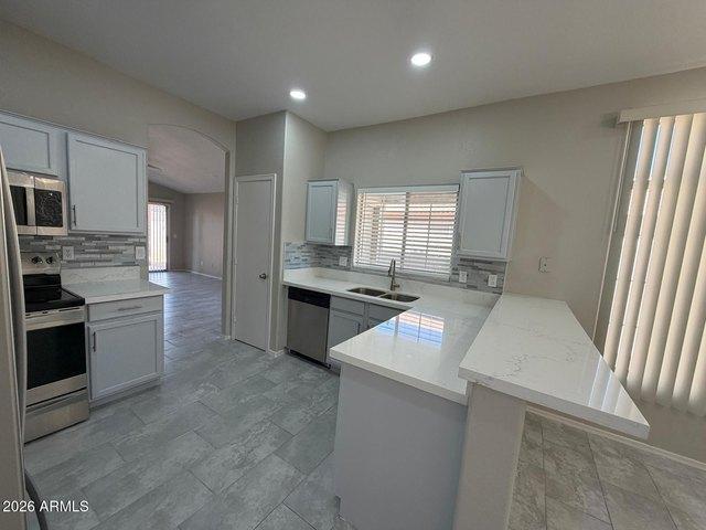 2528 E Caballero St, Mesa, AZ 85213