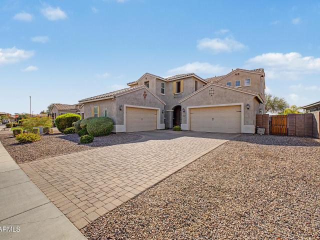 2528 e tomahawk court