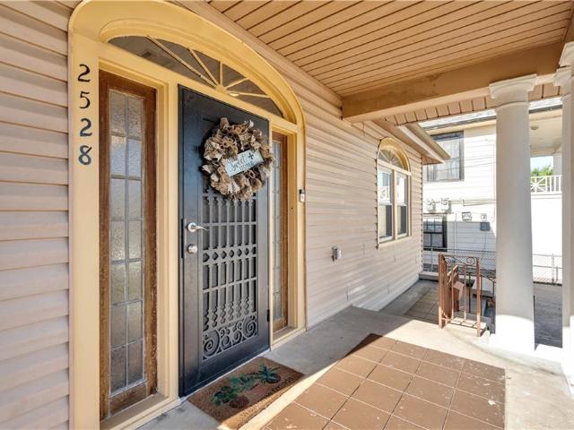 2528 Jonquil Street