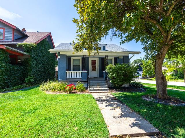 2528 Leclaire Street