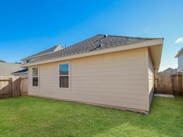 2528 Shad Dr, Conroe, TX 77384 | MLS #8880