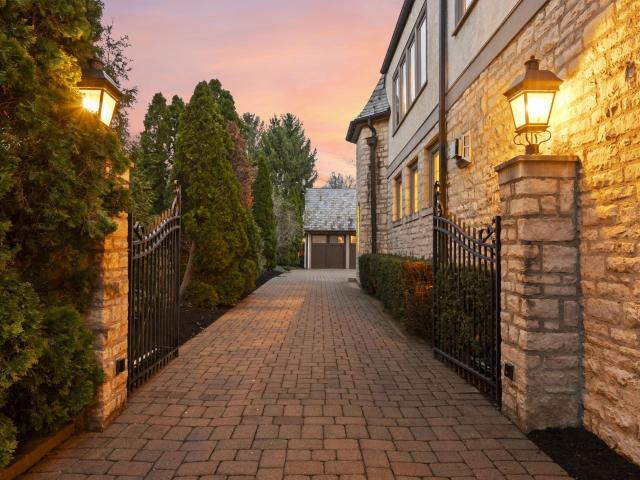 2528 Tremont Road