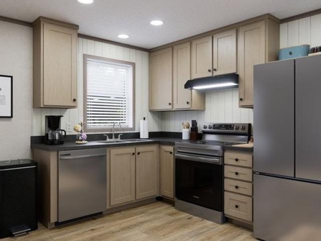 25298 Nuway Ave Unit 132, Warren, MI 48091