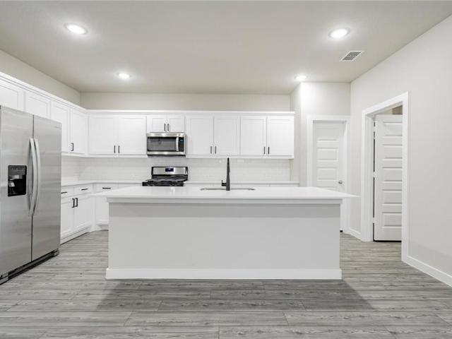 2529 Moser Lane